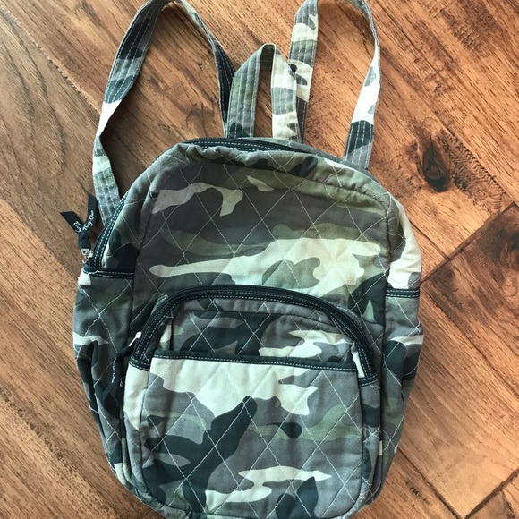 thirty-one | Bags | Thirtyone Camo Backpack | Poshmark